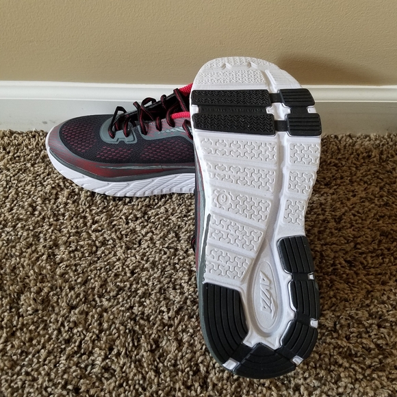 Avia | Shoes | Avia Enduropro Comfort Lite Footbed Size 8 9 | Poshmark